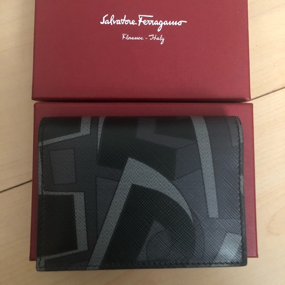 Salvatore Ferragamo | Accessories | Ferragamo Card Case Wallet W Money ...